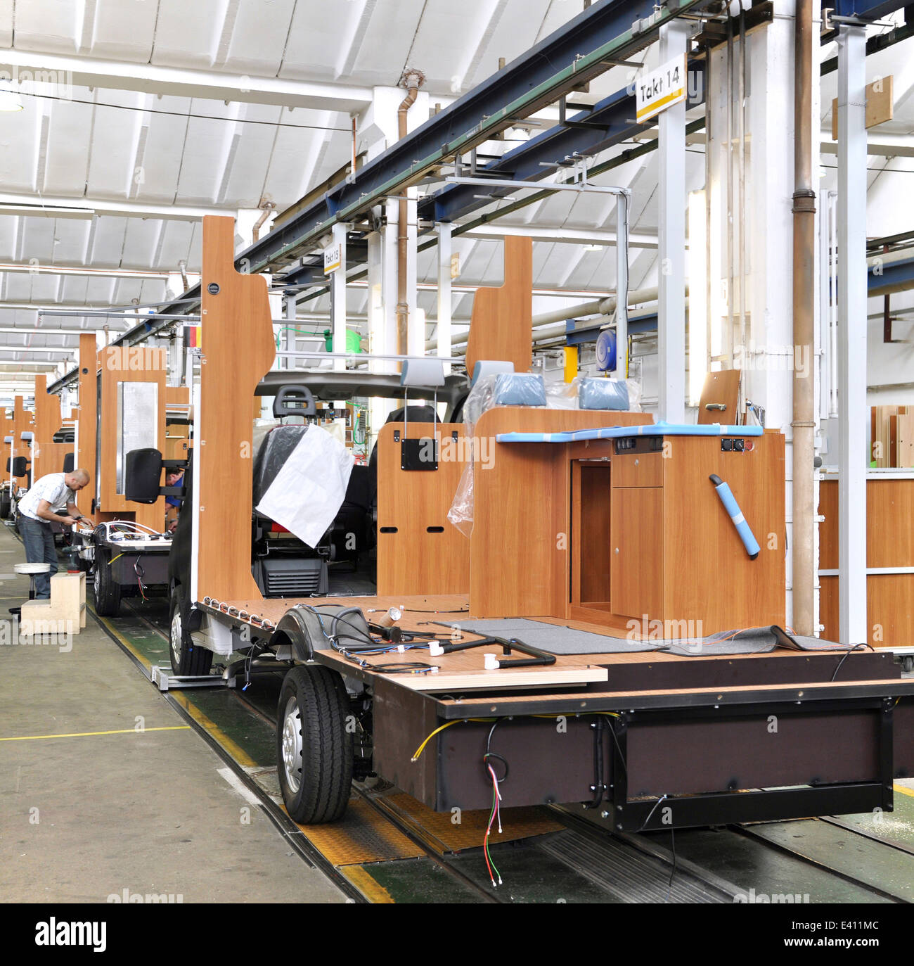 Assembly line production of motorhomes in a factory Stock Photo - Alamy