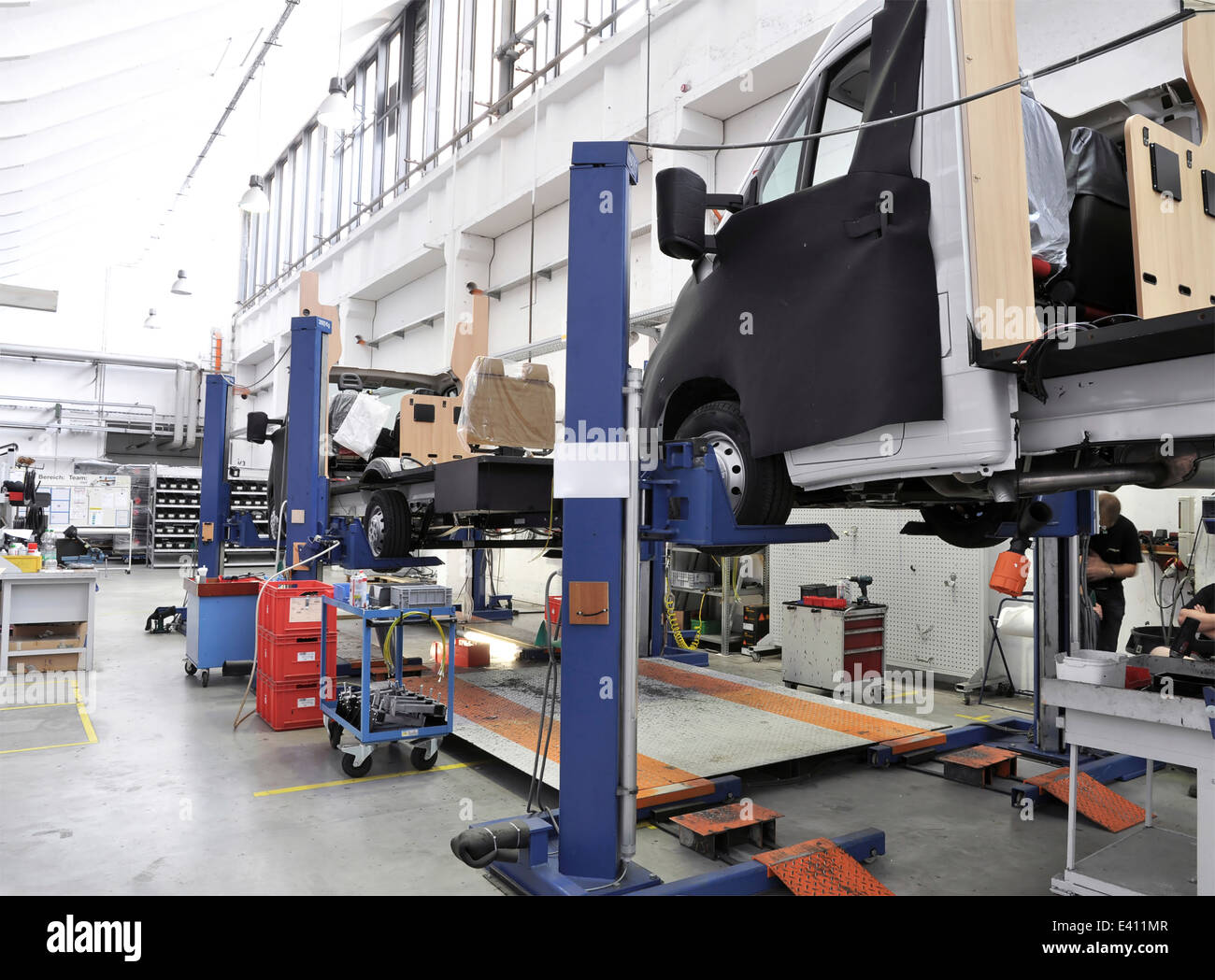 Assembly line production of motorhomes in a factory Stock Photo - Alamy