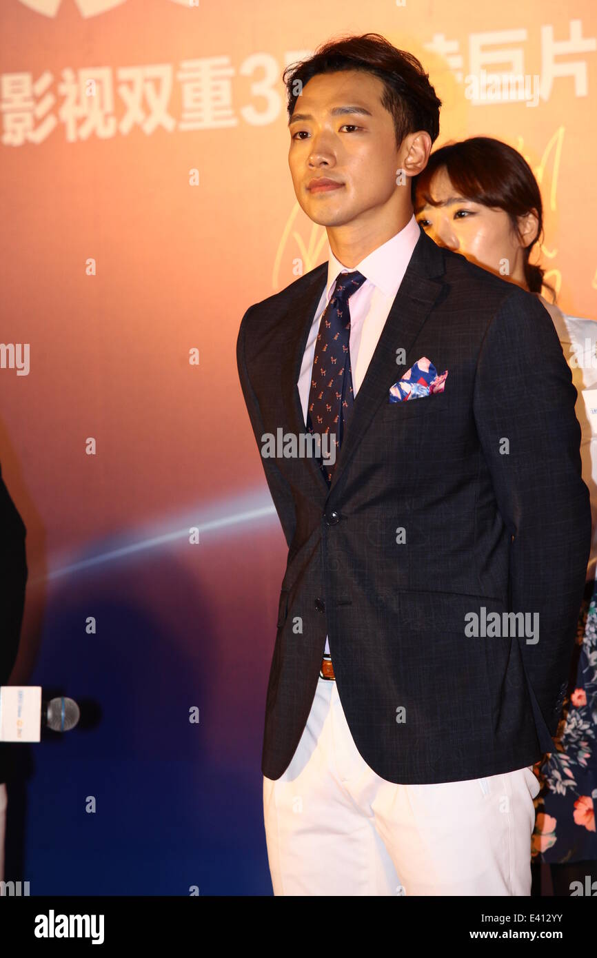 South Korea actor Rain attends activity in Shanghai,China on Friday ...