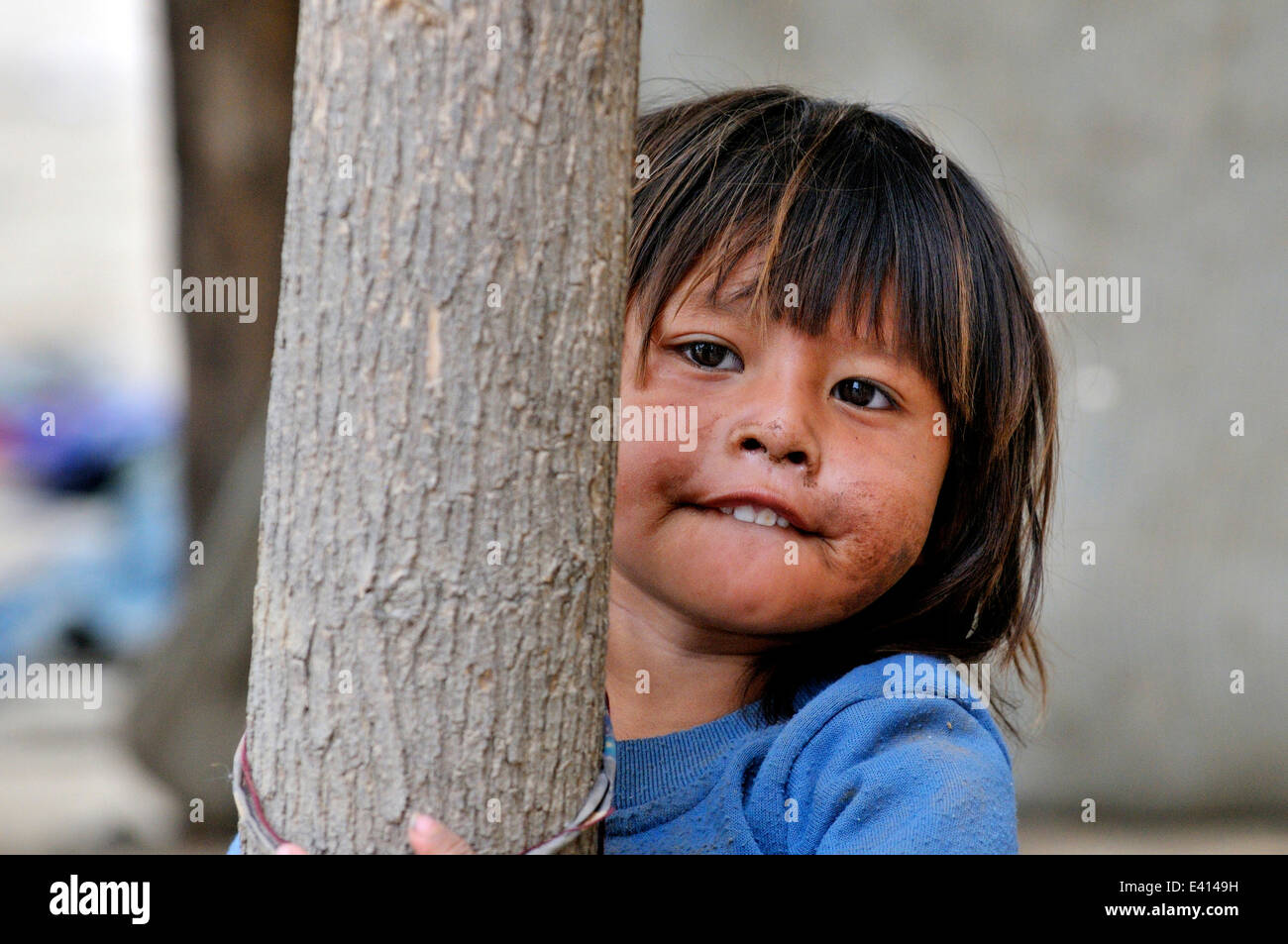 Argentina, Gran Chaco, Salta, La Curvita, portrait of little Indian ...