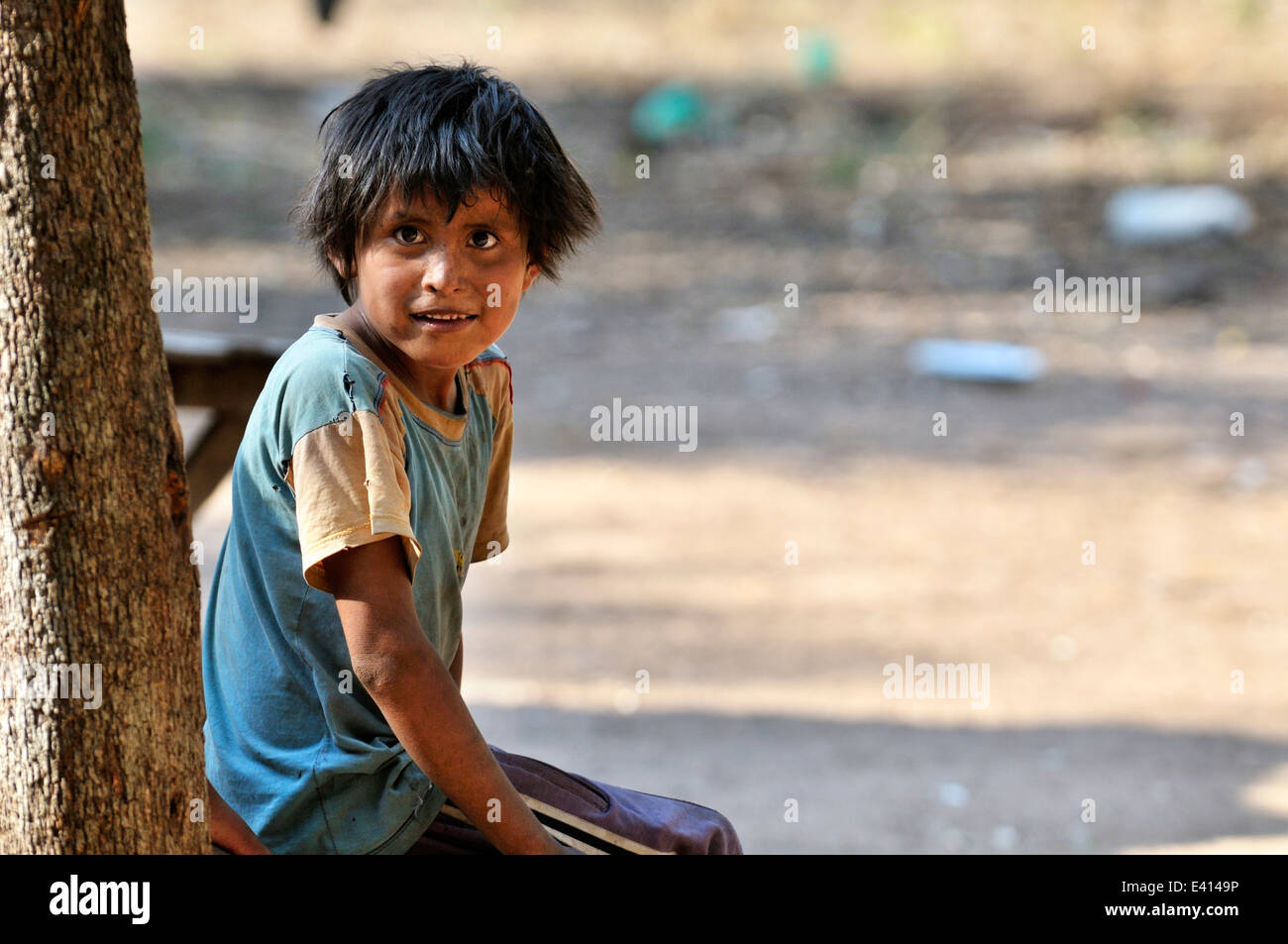 Argentina, Gran Chaco, Salta, San Jose, portrait of little Indian boy ...