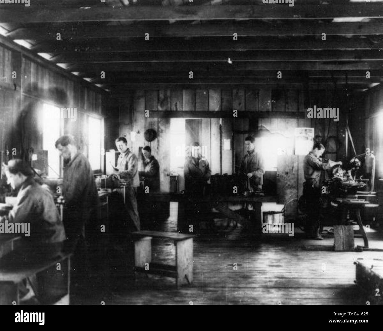 An image of the first machine shop established on North Island in 1917 ...