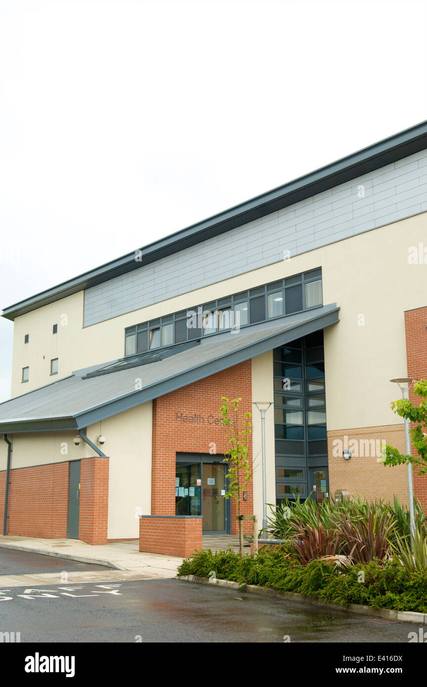 Community health centre hi-res stock photography and images - Alamy