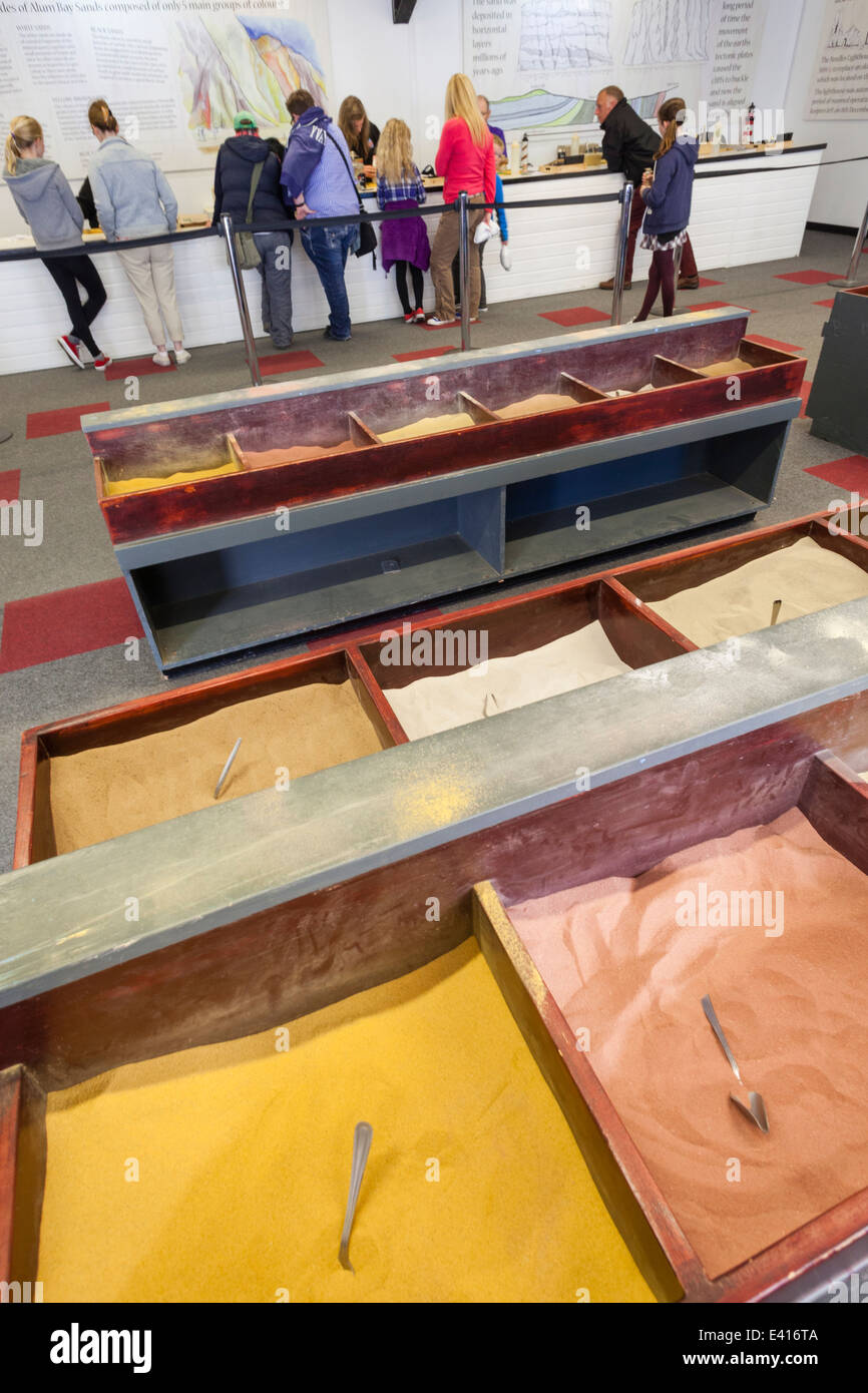 England, Hampshire, Isle of Wight, Needles Park, Alum Bay Sand Shop ...