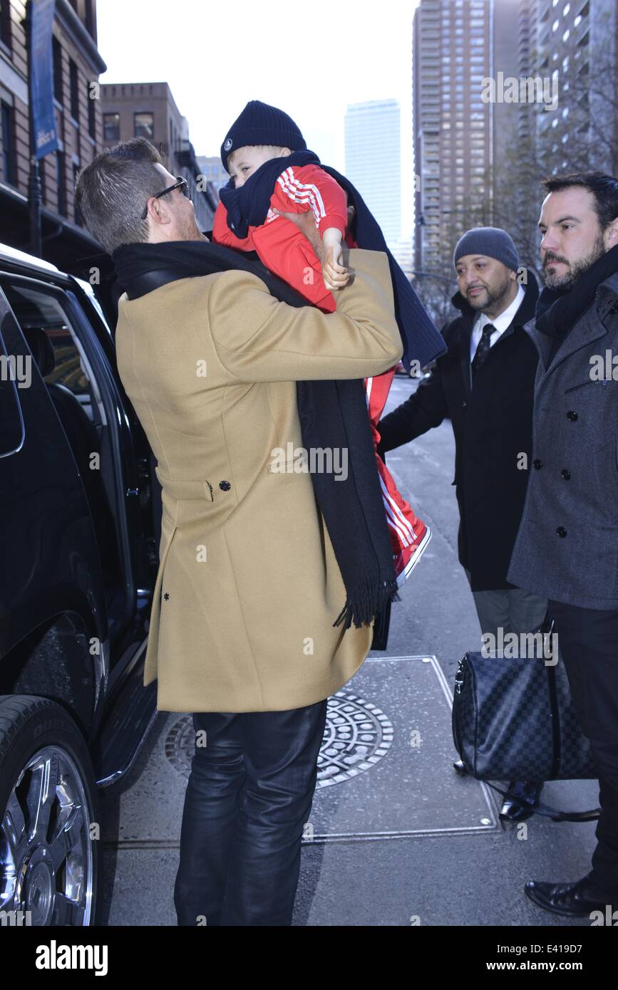 Robin Thicke and his son Julian leaving their hotel in Manhattan ...