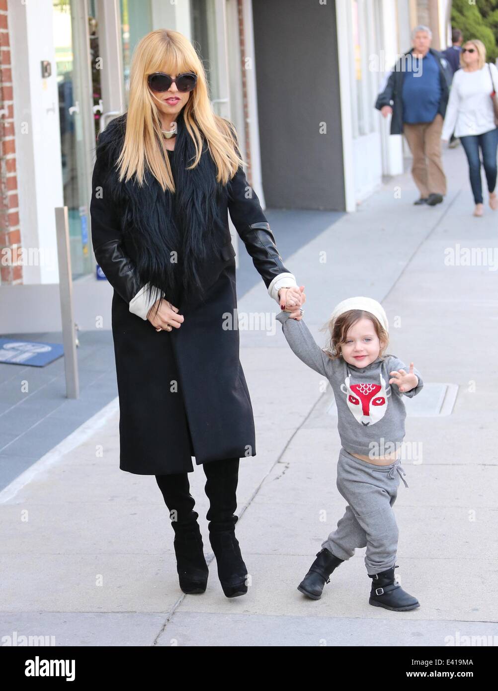 Rachel Zoe takes photos of her son Skyler Berman who was having fun ...