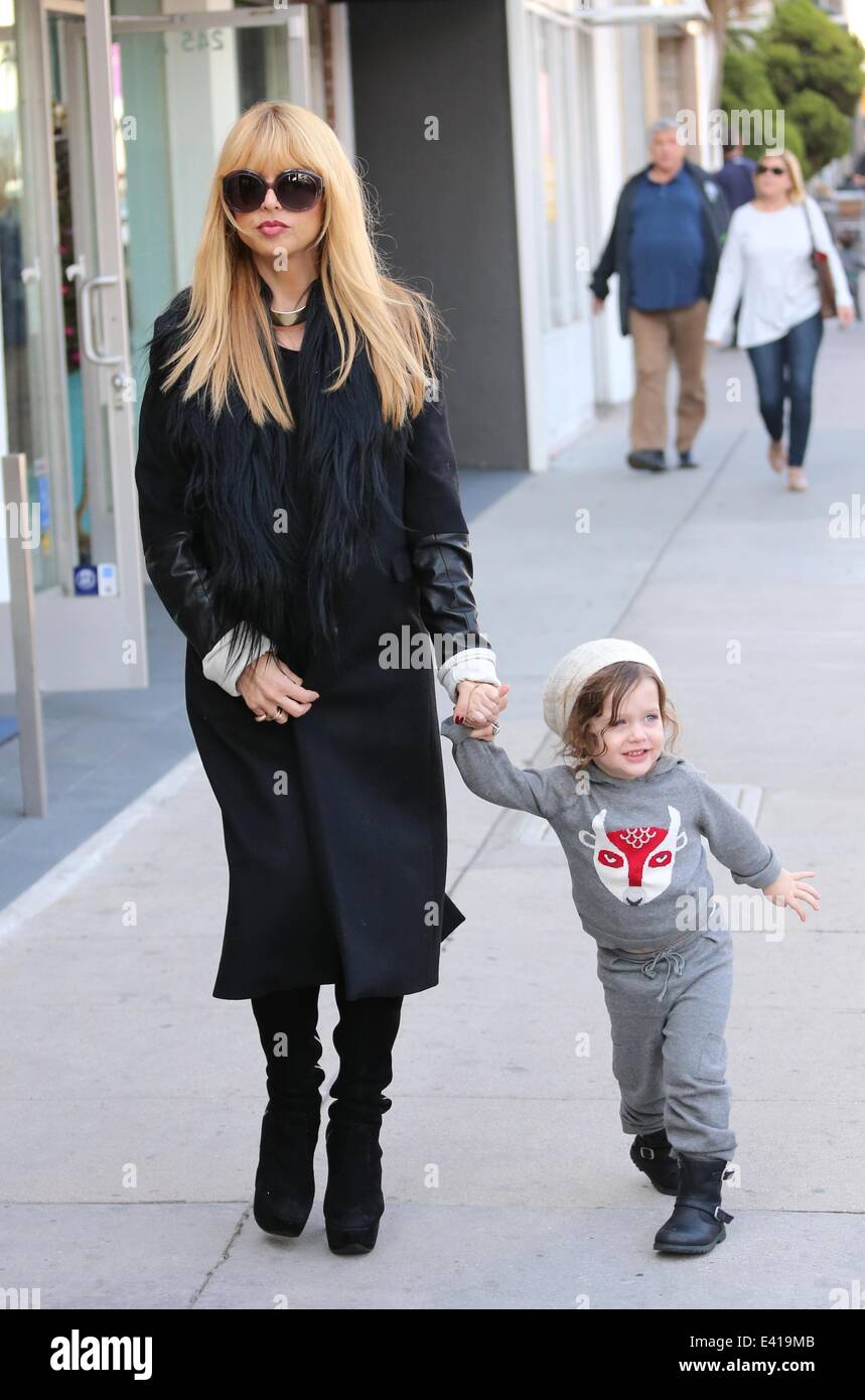 Rachel Zoe takes photos of her son Skyler Berman who was having fun ...