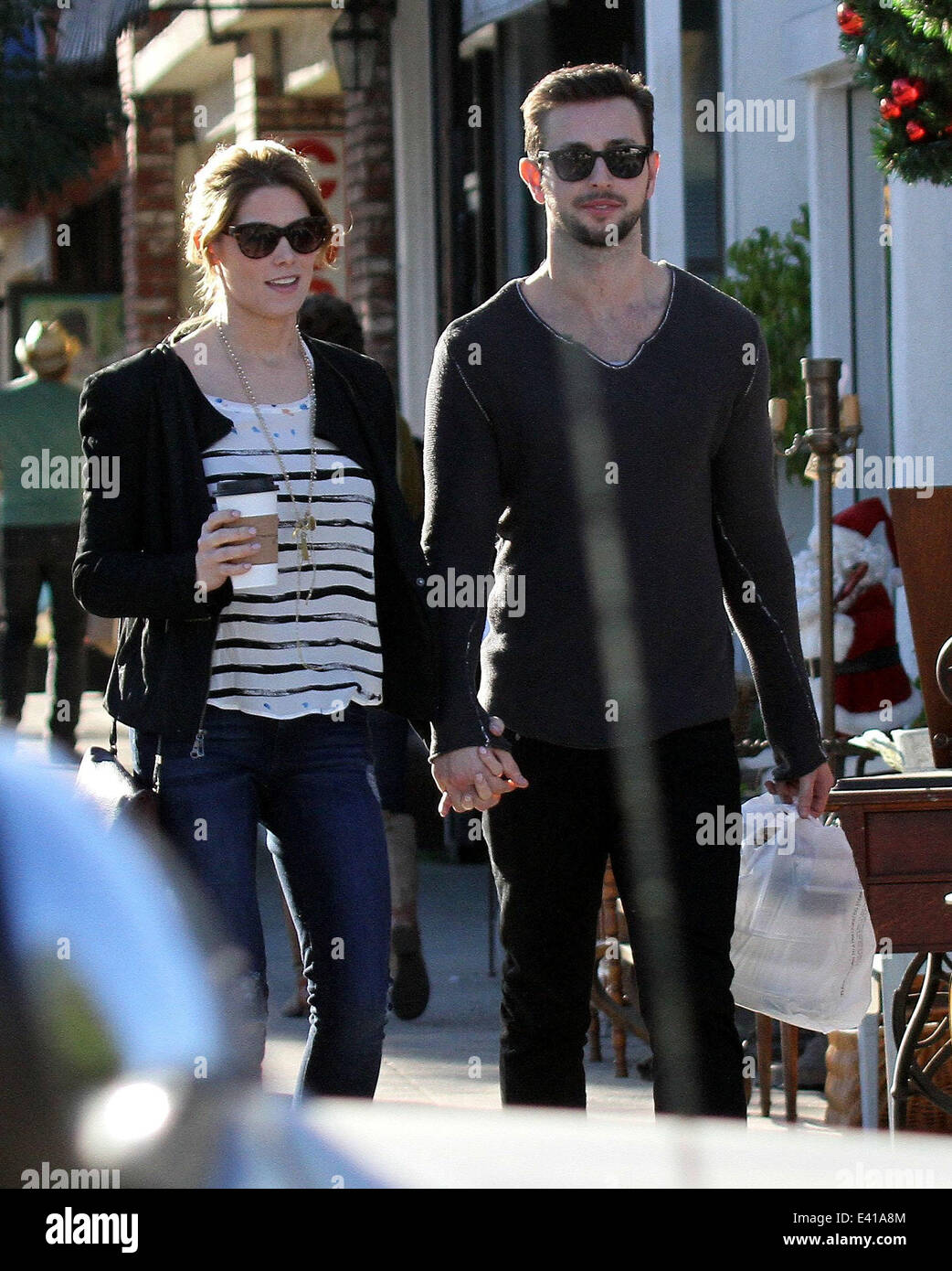 Ashley Greene and boyfriend Paul Khoury Christmas shopping in Studio ...
