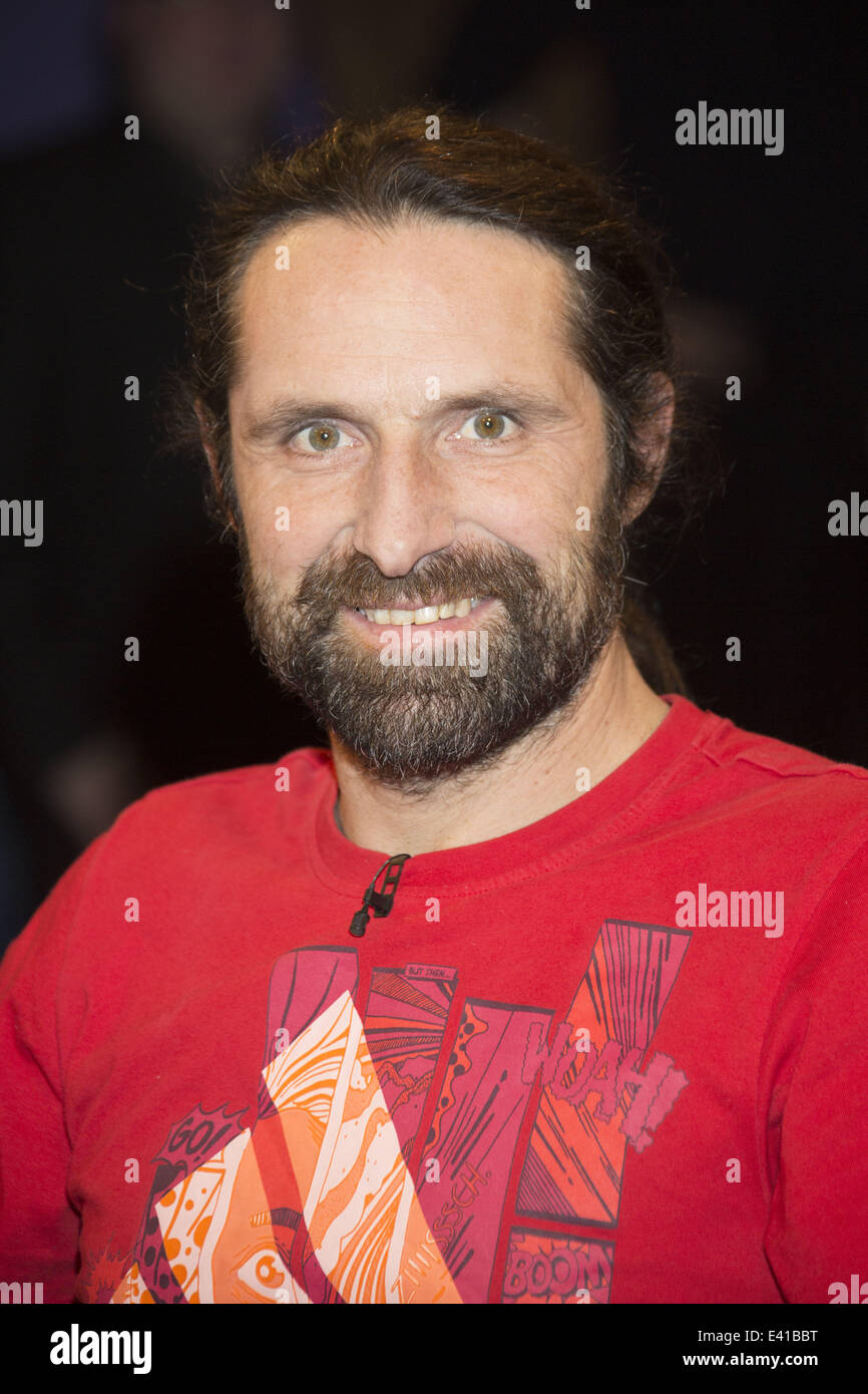 German NDR TV talkshow NDR Talk Show at NDR-Studio Featuring: Alexander ...