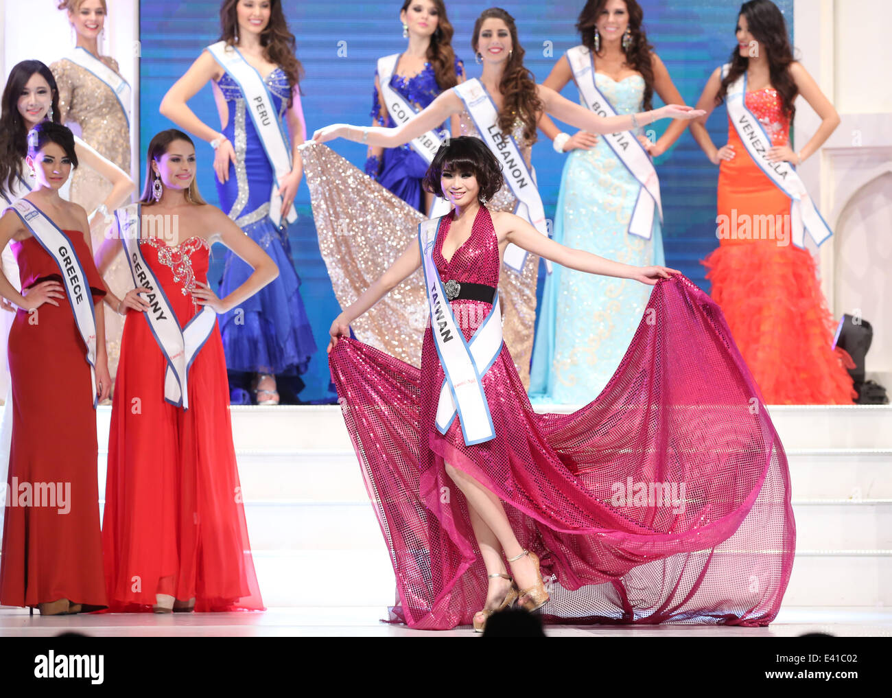 Miss taiwan hi-res stock photography and images - Alamy