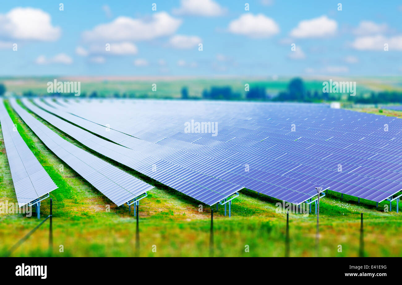 field of solar panels Stock Photo - Alamy