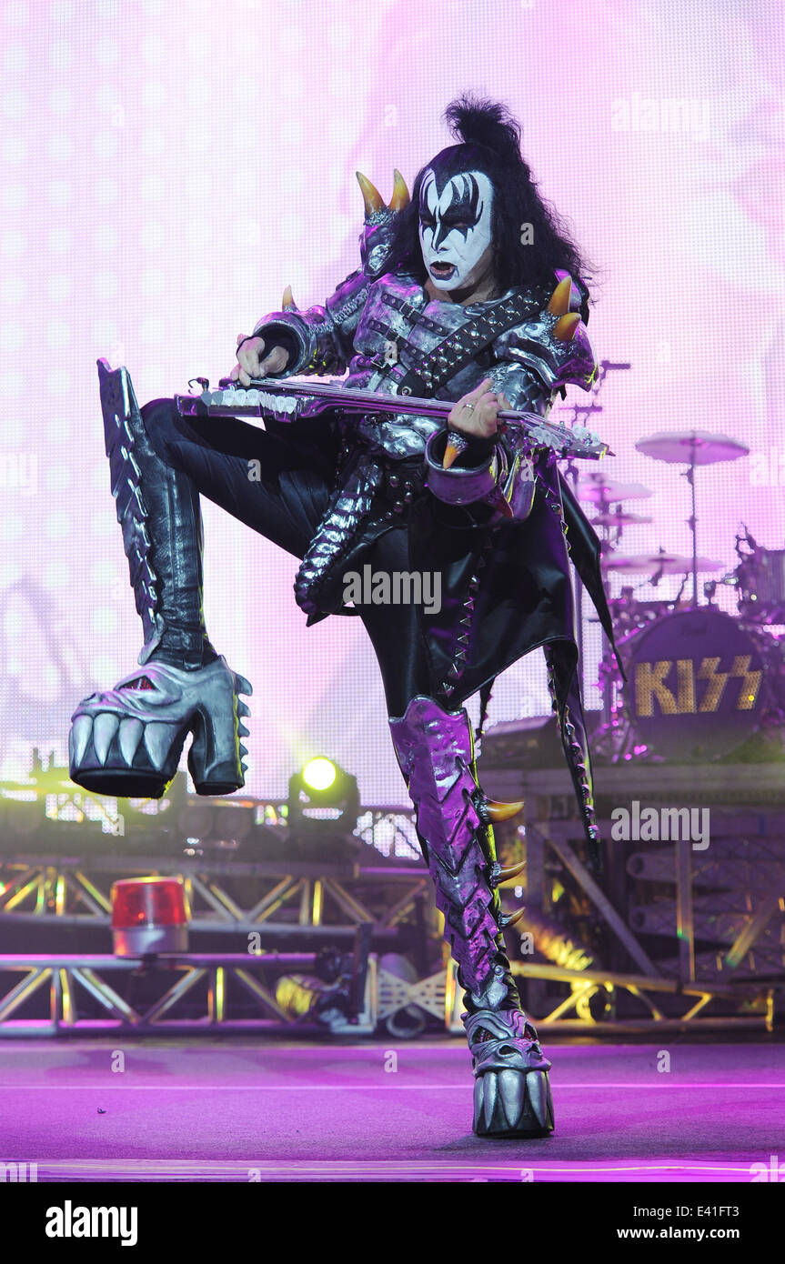 KISS performing live in concert at the Lakeland Civic Center in ...