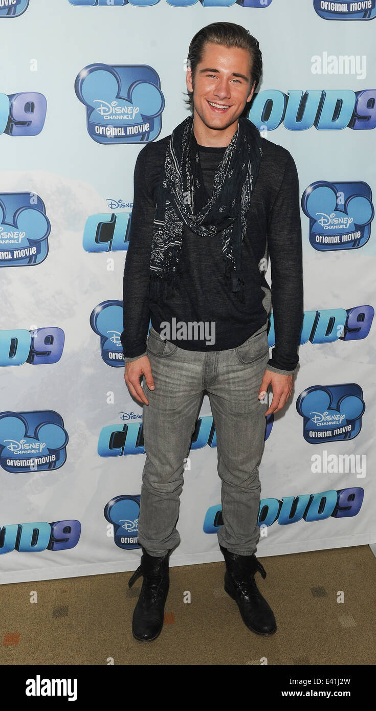 STARS OF THE DISNEY CHANNEL ORIGINAL MOVIE CLOUD 9 AND EXECUTIVE ...