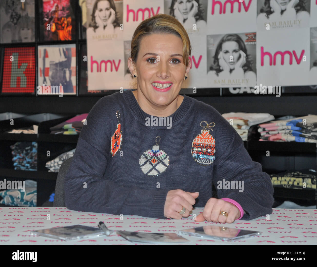 Sam bailey skyscraper hi-res stock photography and images - Alamy