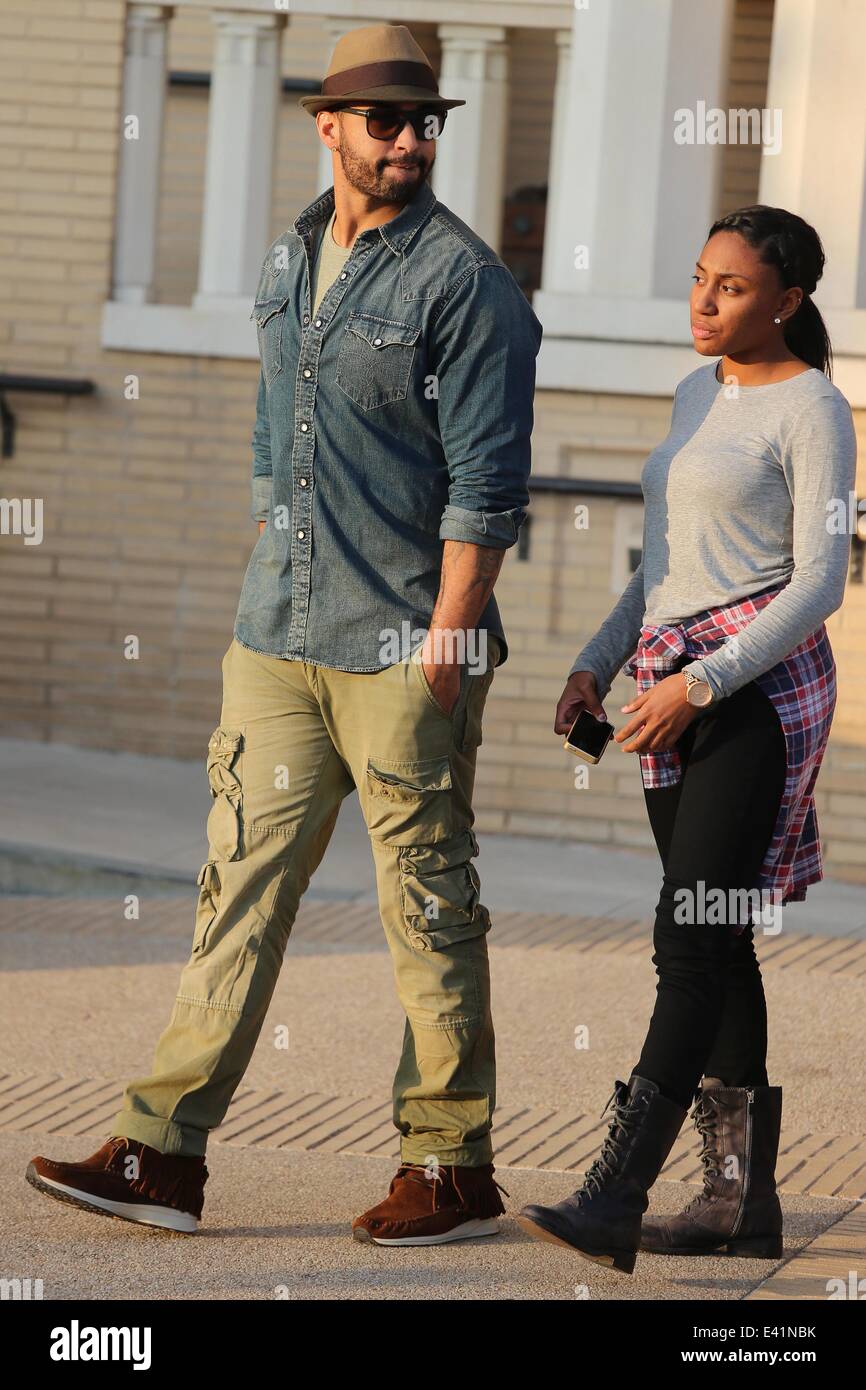 Matt Kemp does some last minute Christmas shopping at Barney's Of New ...