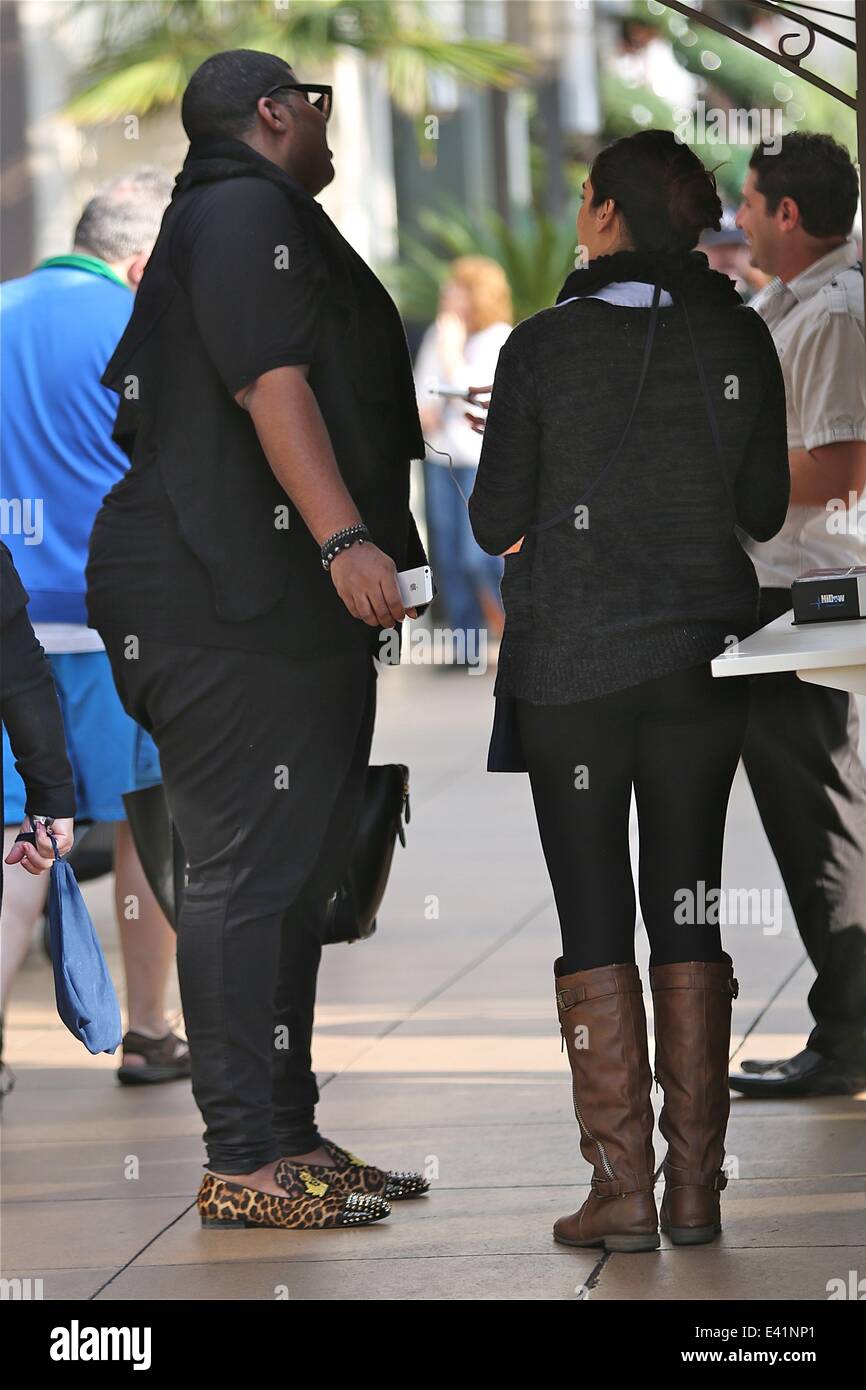 Earvin Johnson III shops at The Grove in West Hollywood Featuring ...