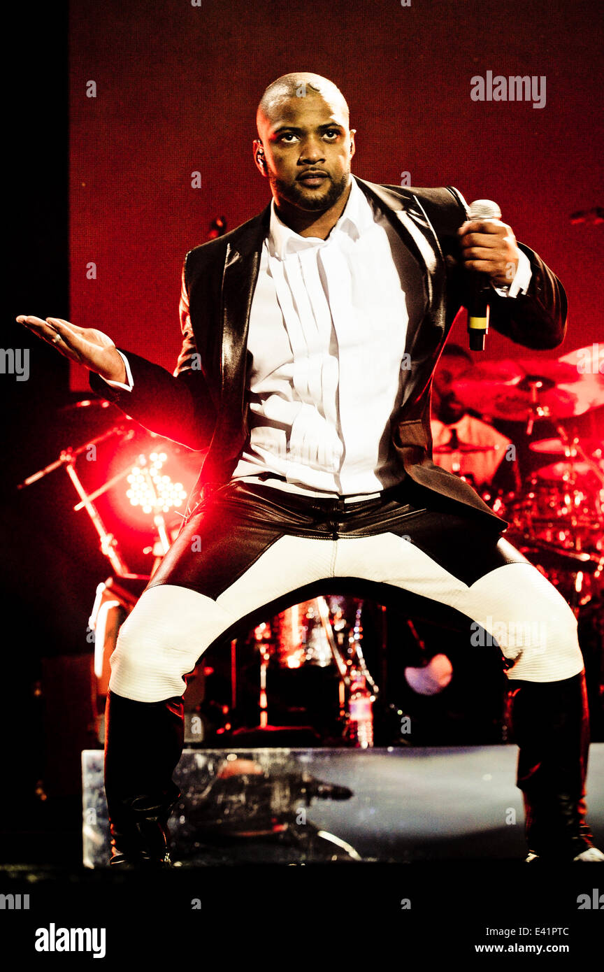 JLS perfrom their last gig at the 02 Arena Featuring: JB Gill Where ...