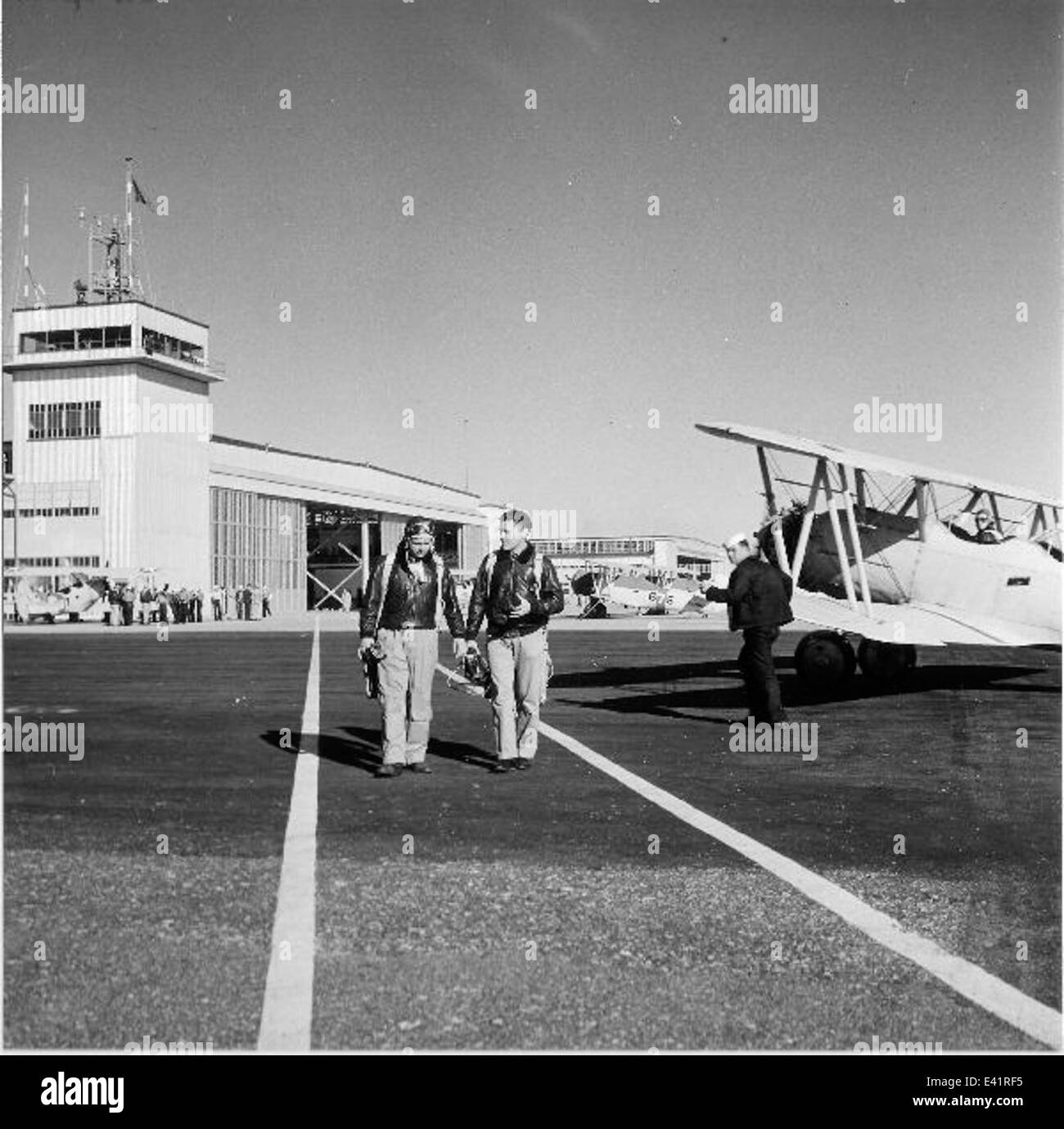 Study setup Black and White Stock Photos & Images - Alamy