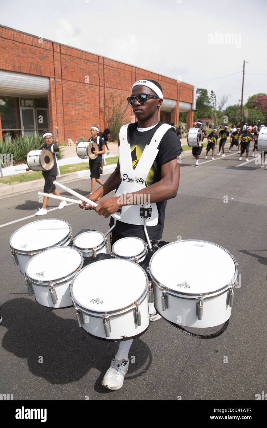 Juneteenth parade in Austin, Texas includes bands from local high ...