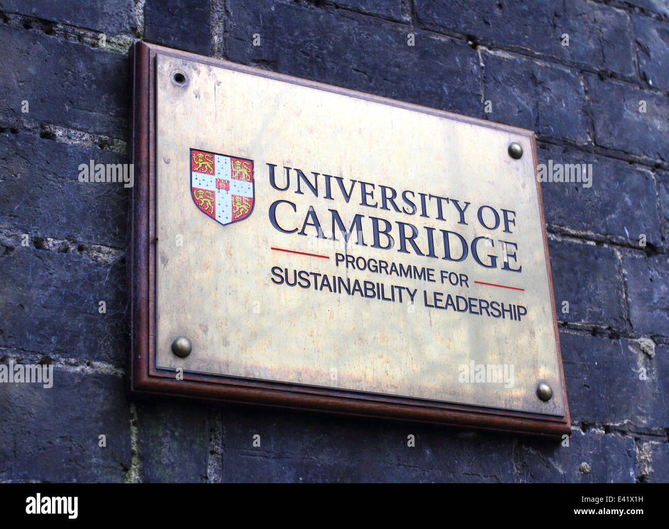 University of cambridge lecture hall hi-res stock photography and ...