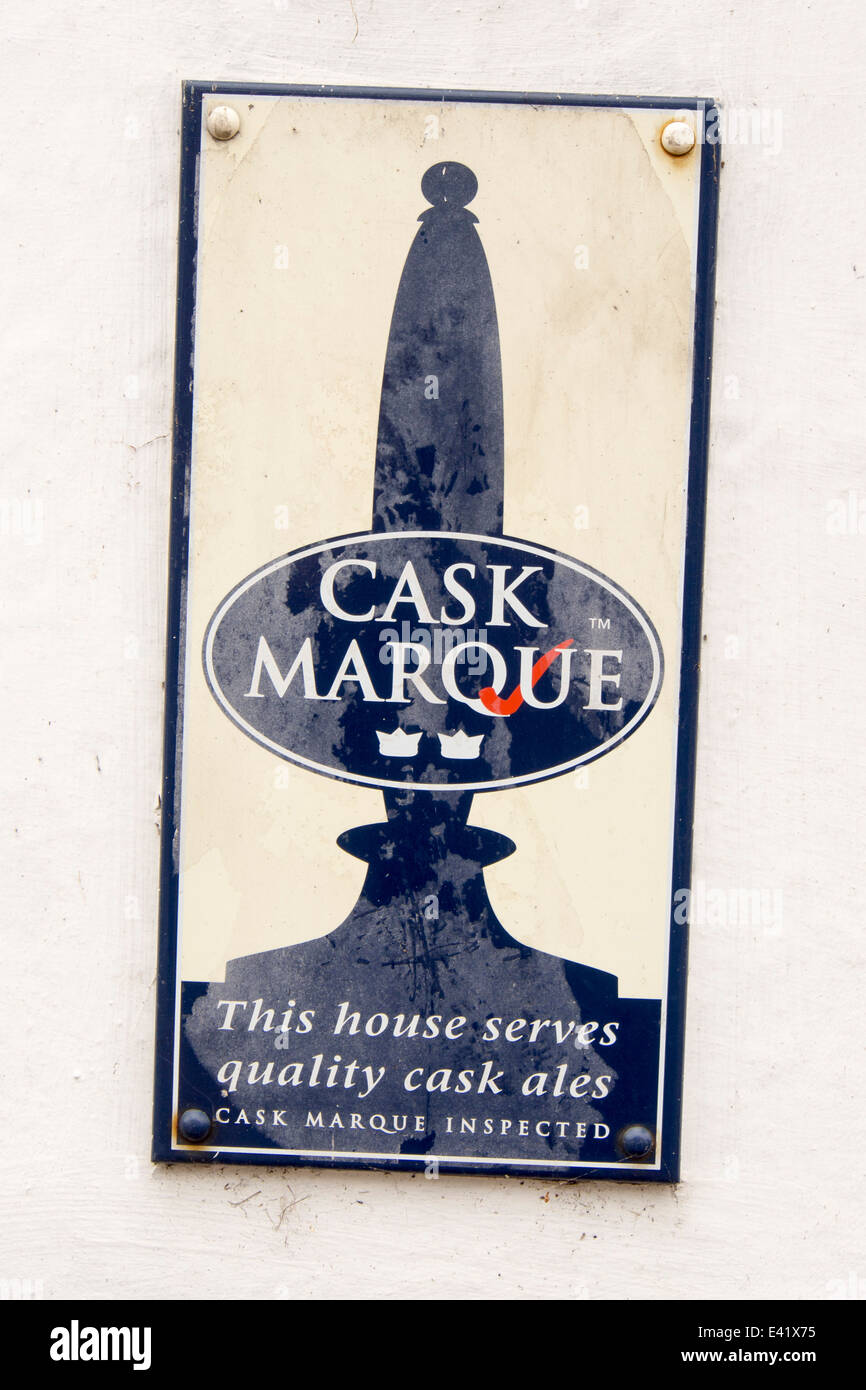 Pub cask marque hi-res stock photography and images - Alamy