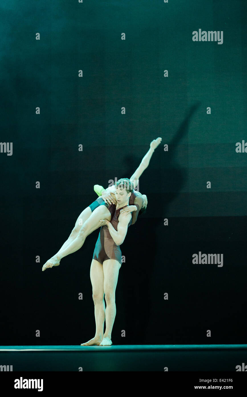 John wayne knight knight hi-res stock photography and images - Alamy