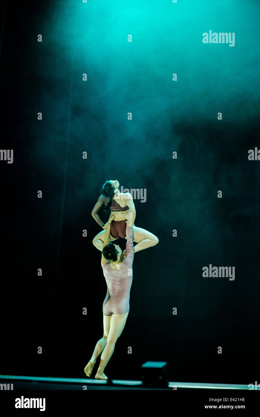 Anna carvalho hi-res stock photography and images - Alamy