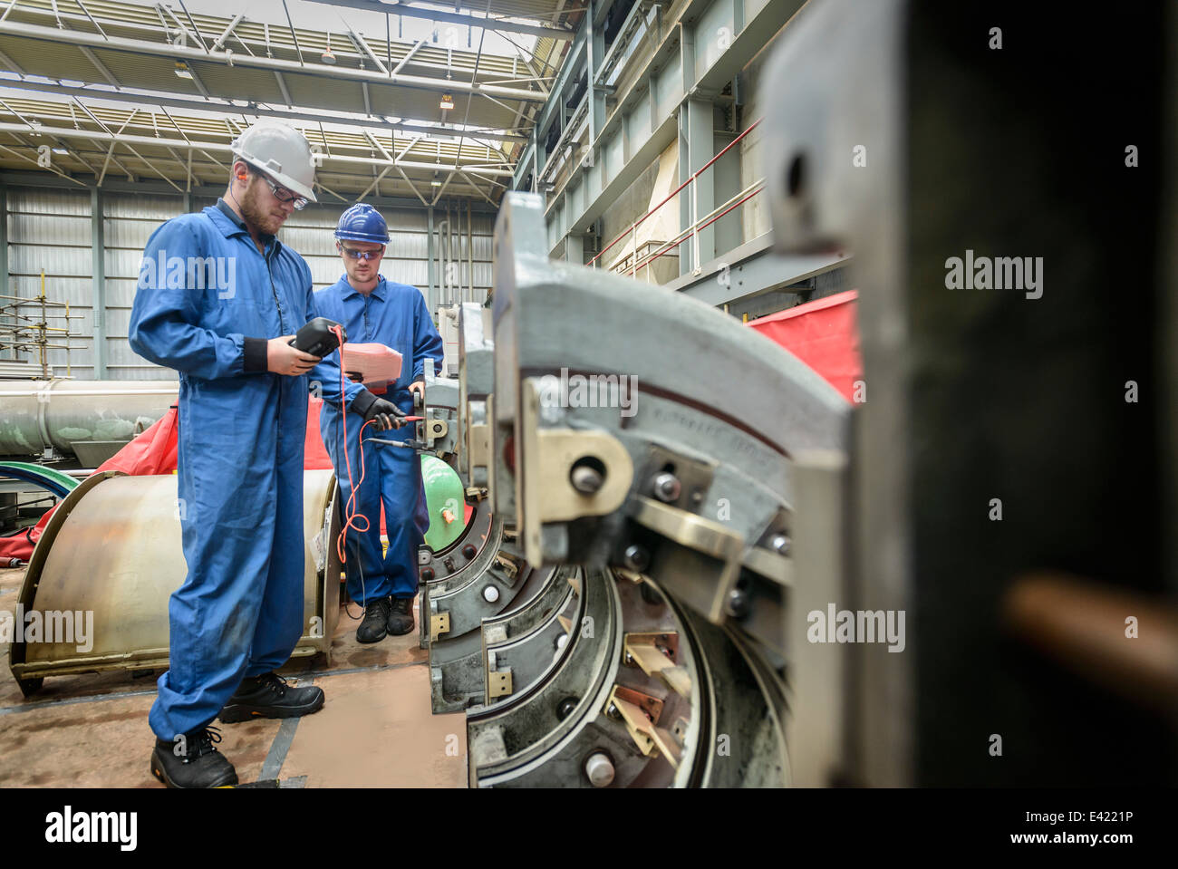 Electricity power engineers hi-res stock photography and images - Alamy