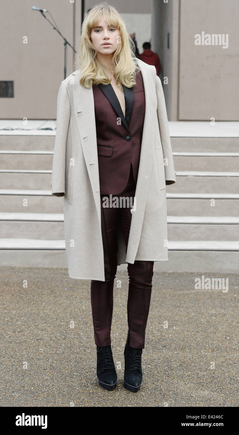 London Collections: Men - Burberry Prorsum - Arrivals Featuring: Suki ...