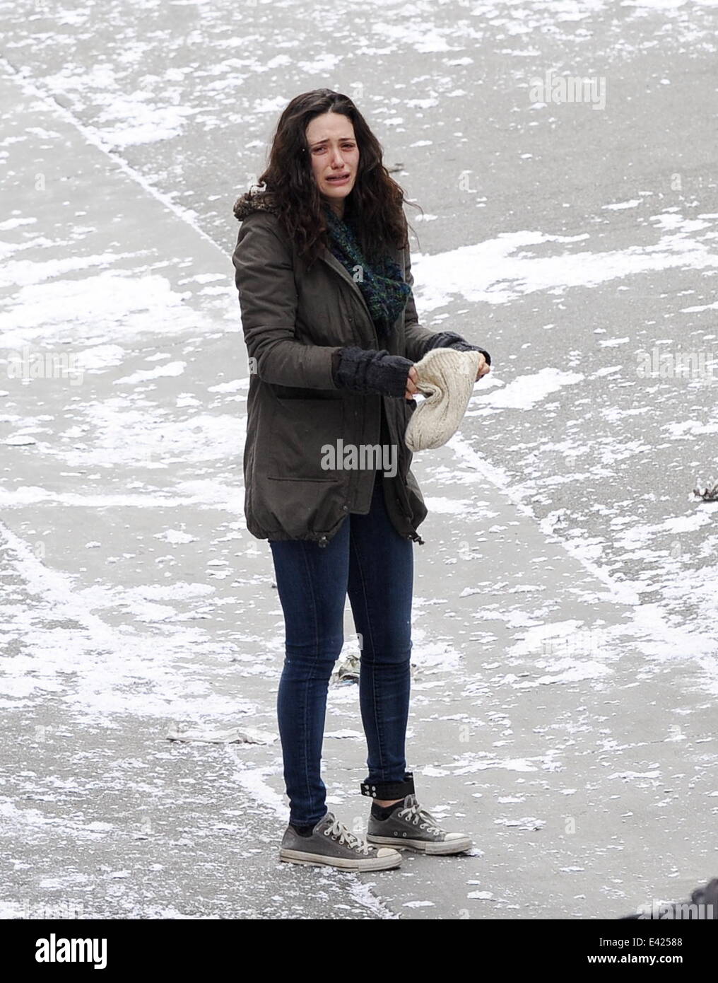 Fiona Gallagher Crying