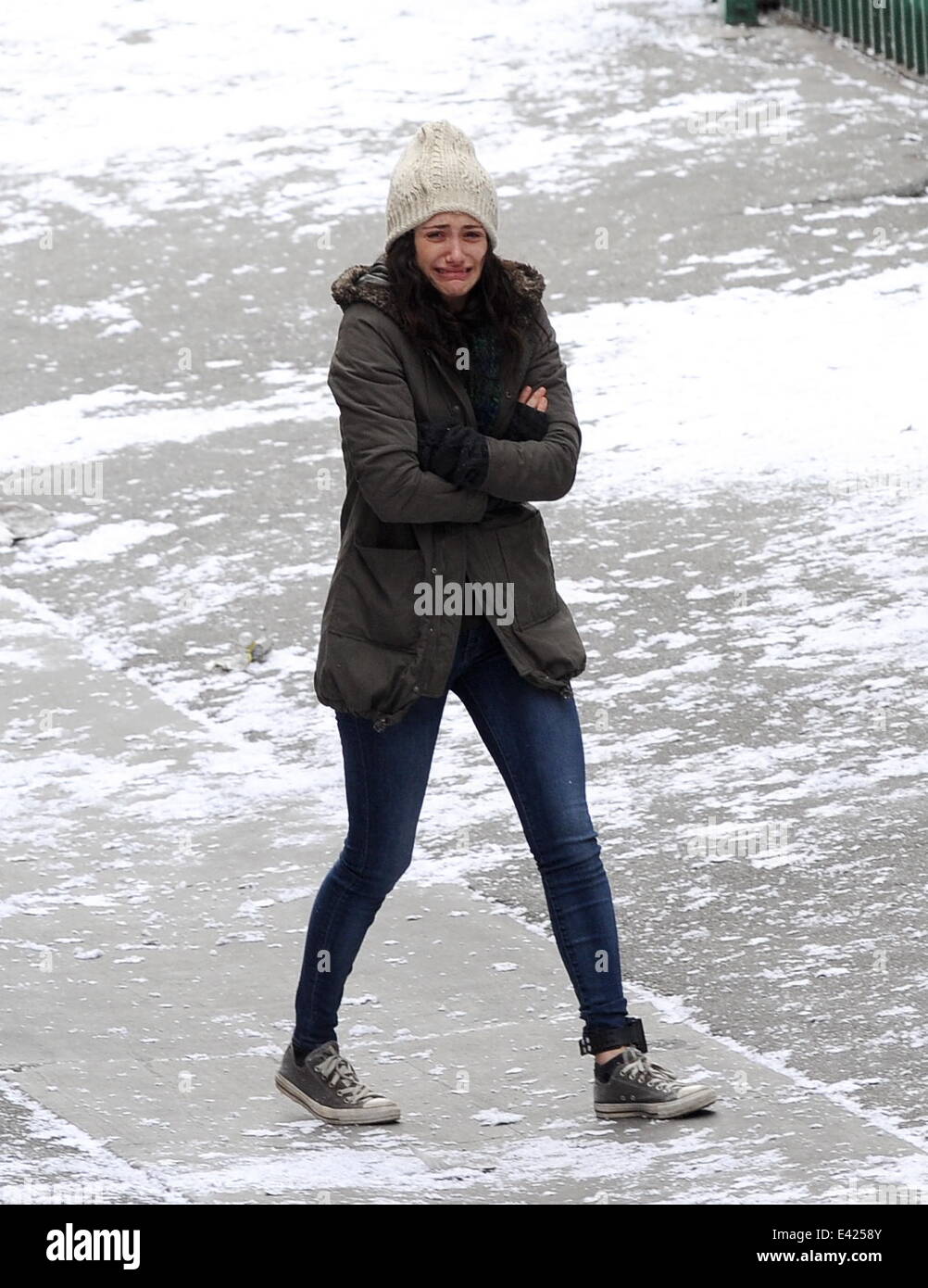 Emmy rossum shameless set hi-res stock photography and images - Alamy