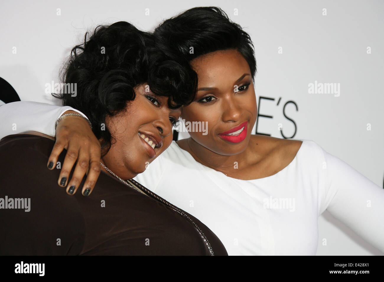 Jennifer hudson and julia hudson hi-res stock photography and images ...