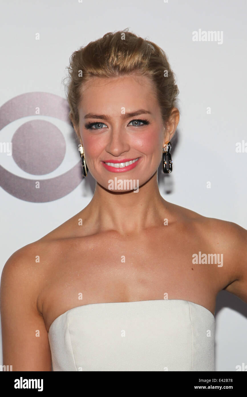 The 40th Annual Peoples Choice Awards at Nokia LA Live Featuring: Beth ...