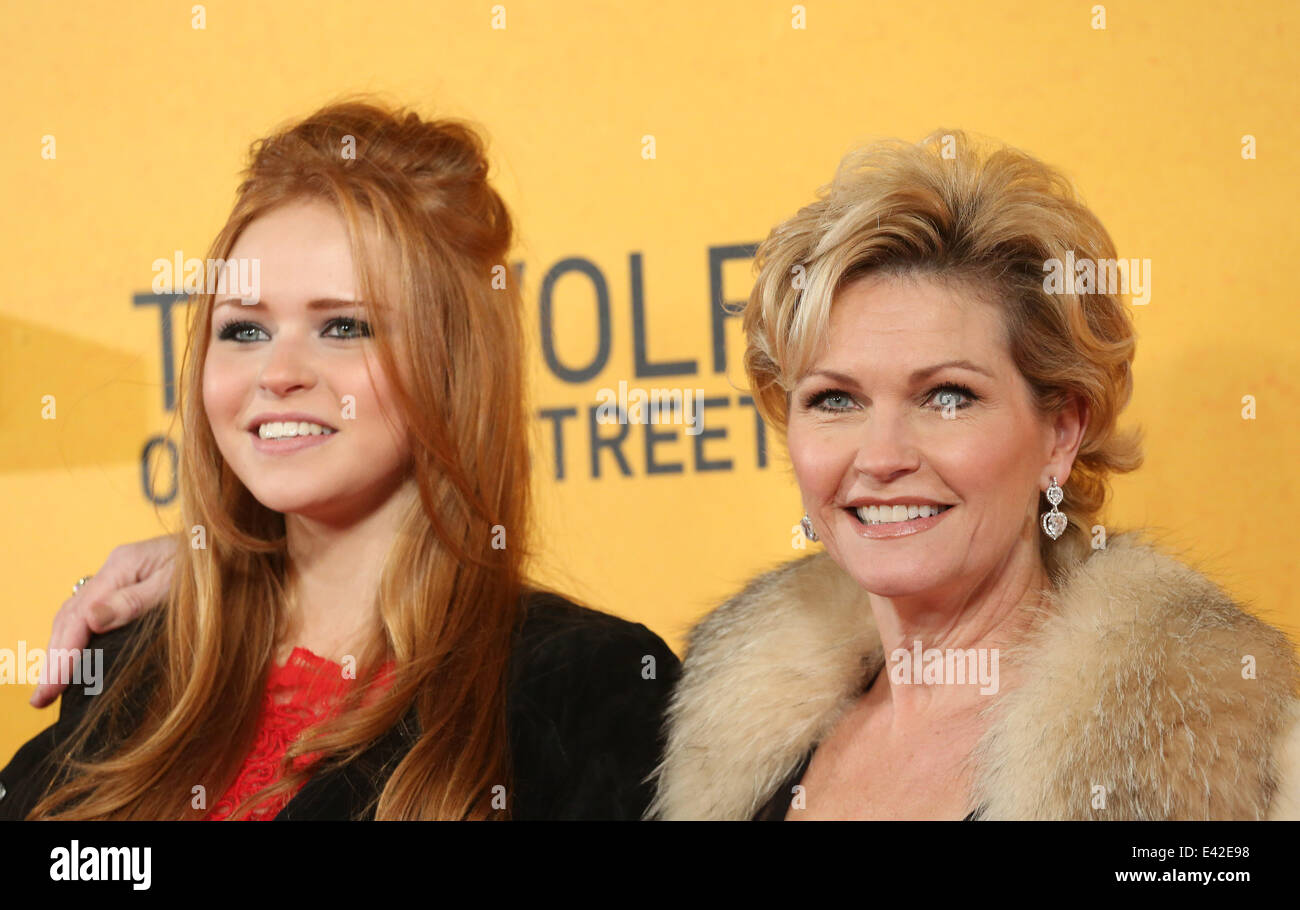 Lucy shackell hi-res stock photography and images - Alamy