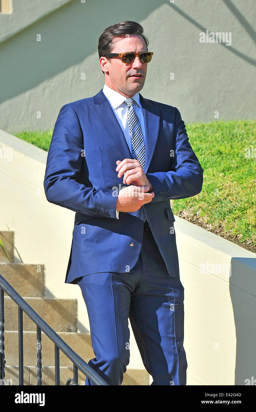 Jon Hamm Package Size