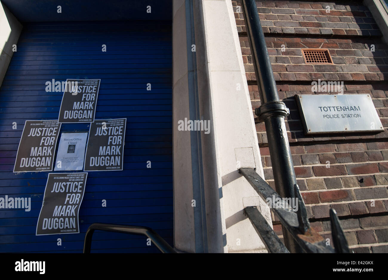Demonstrators protest in front of Tottenham Police Station in the wake ...