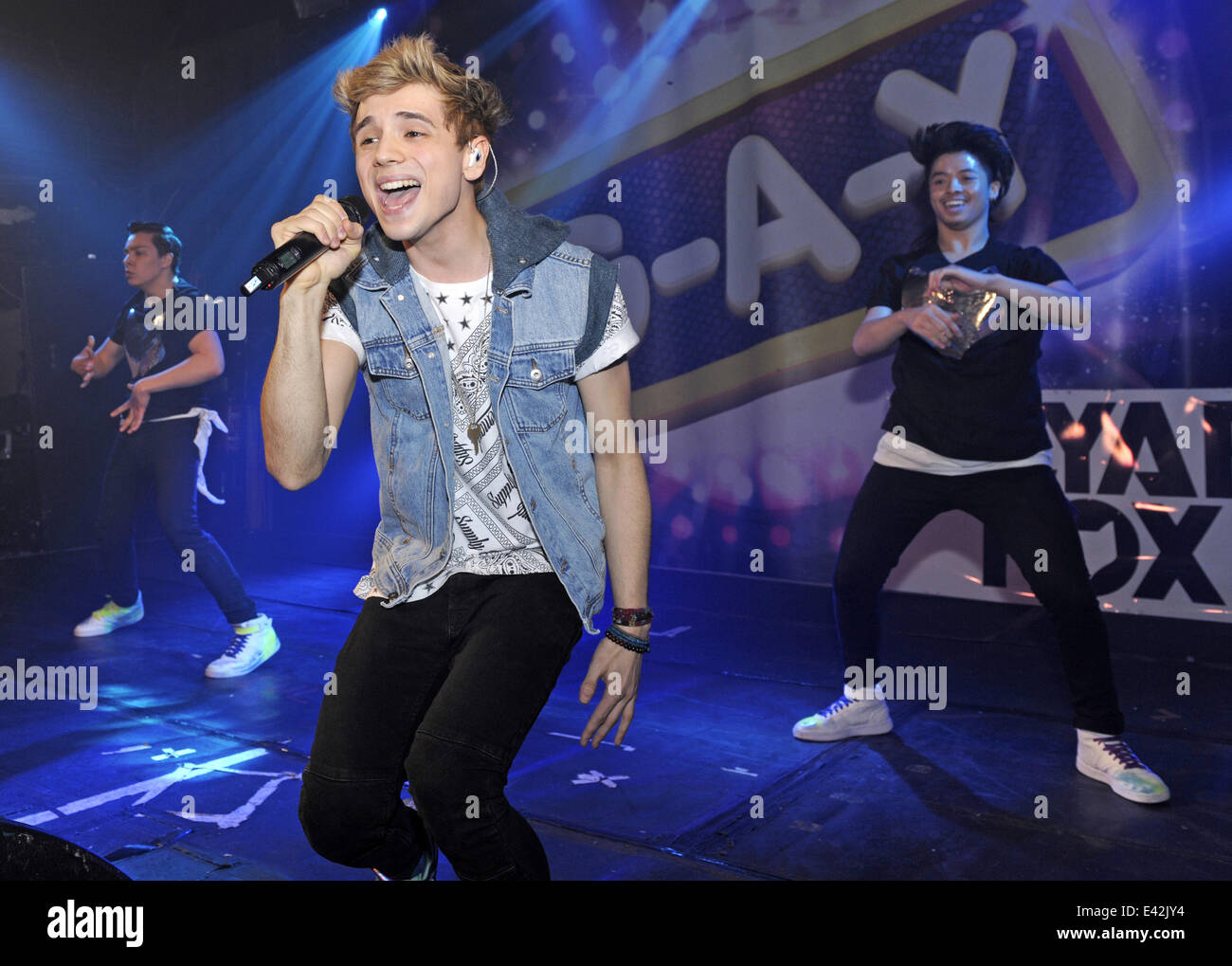 Performances at G-A-Y Featuring: Elyar Fox Where: London, United ...