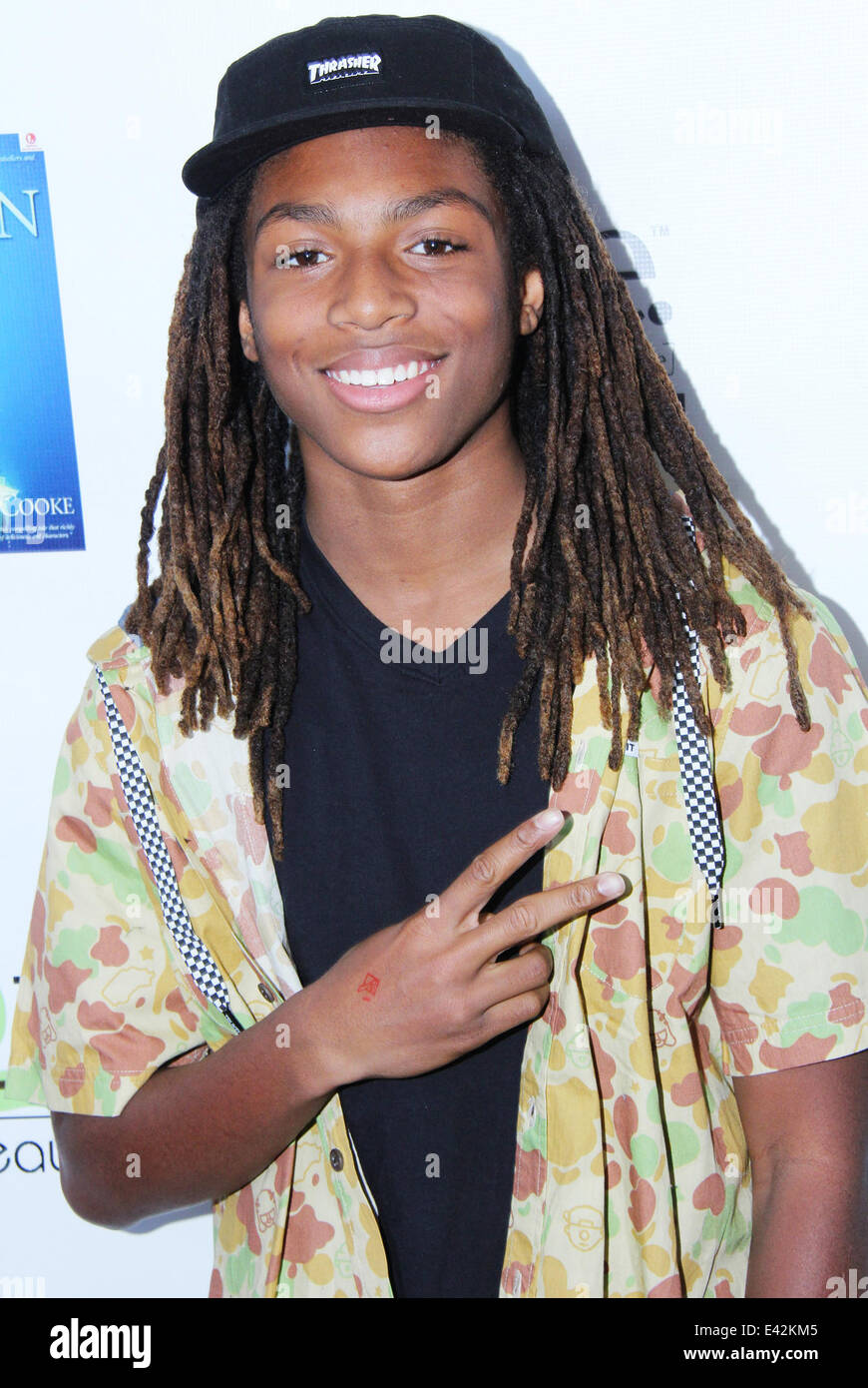 Dj young slade hi-res stock photography and images - Alamy