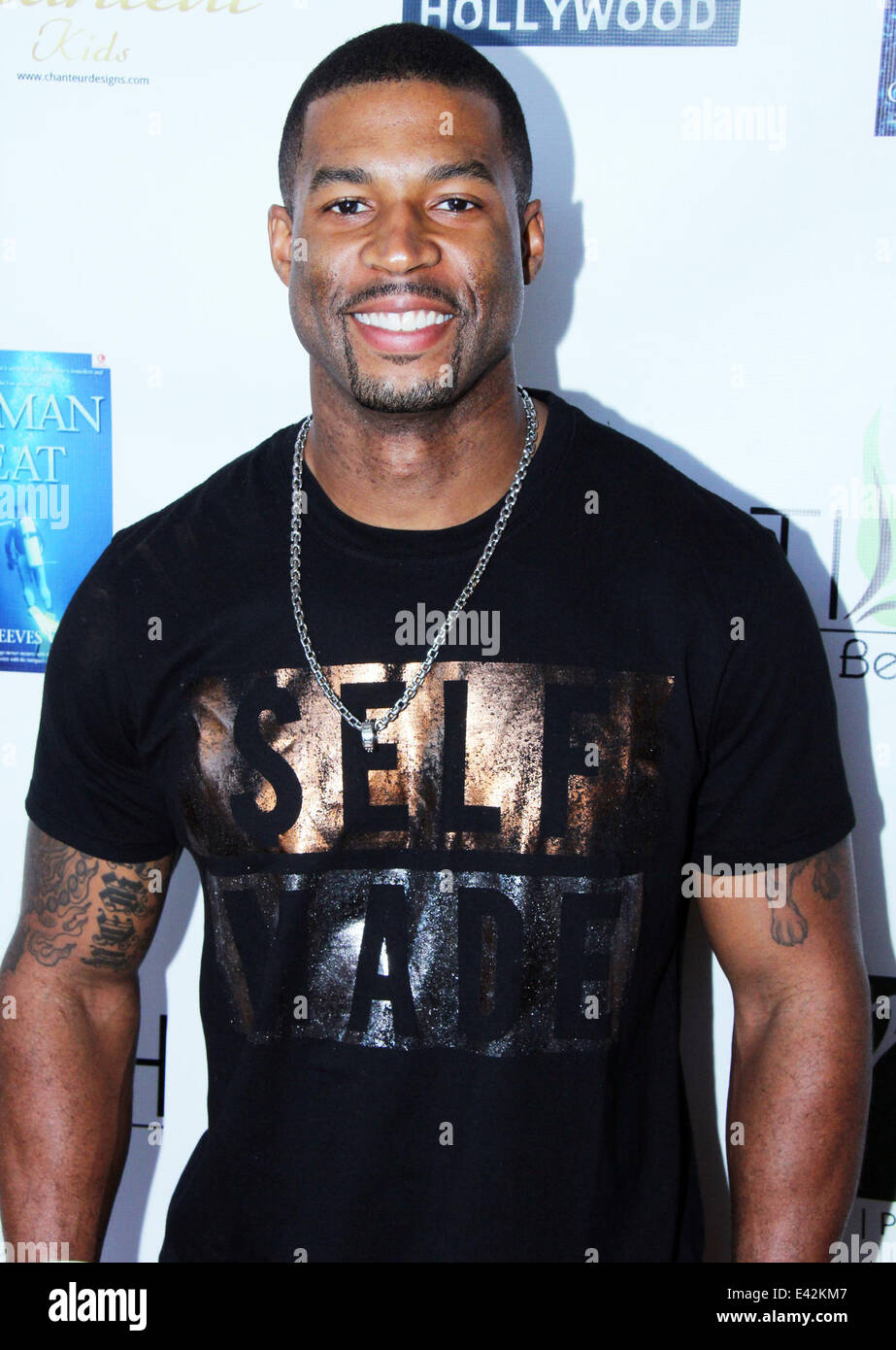 Studio 3 Golden Globes Luxury Gifting Suite Featuring: Robert ...