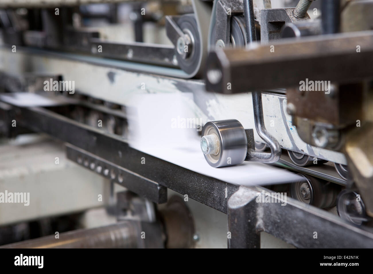 Cardboard factory hi-res stock photography and images - Alamy