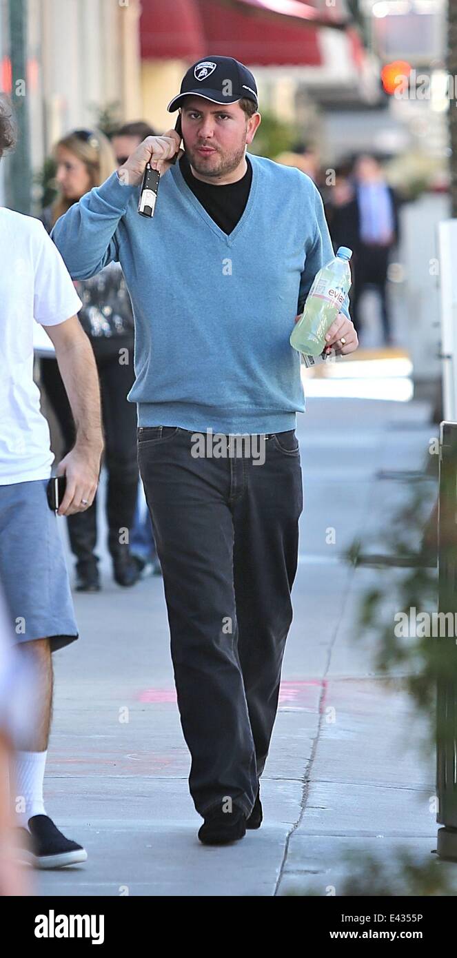 James stunt art hi-res stock photography and images - Alamy