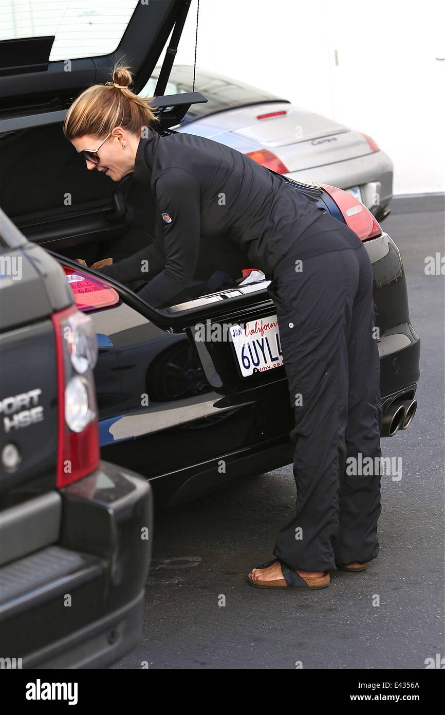 Aunt becky full house hi-res stock photography and images - Alamy