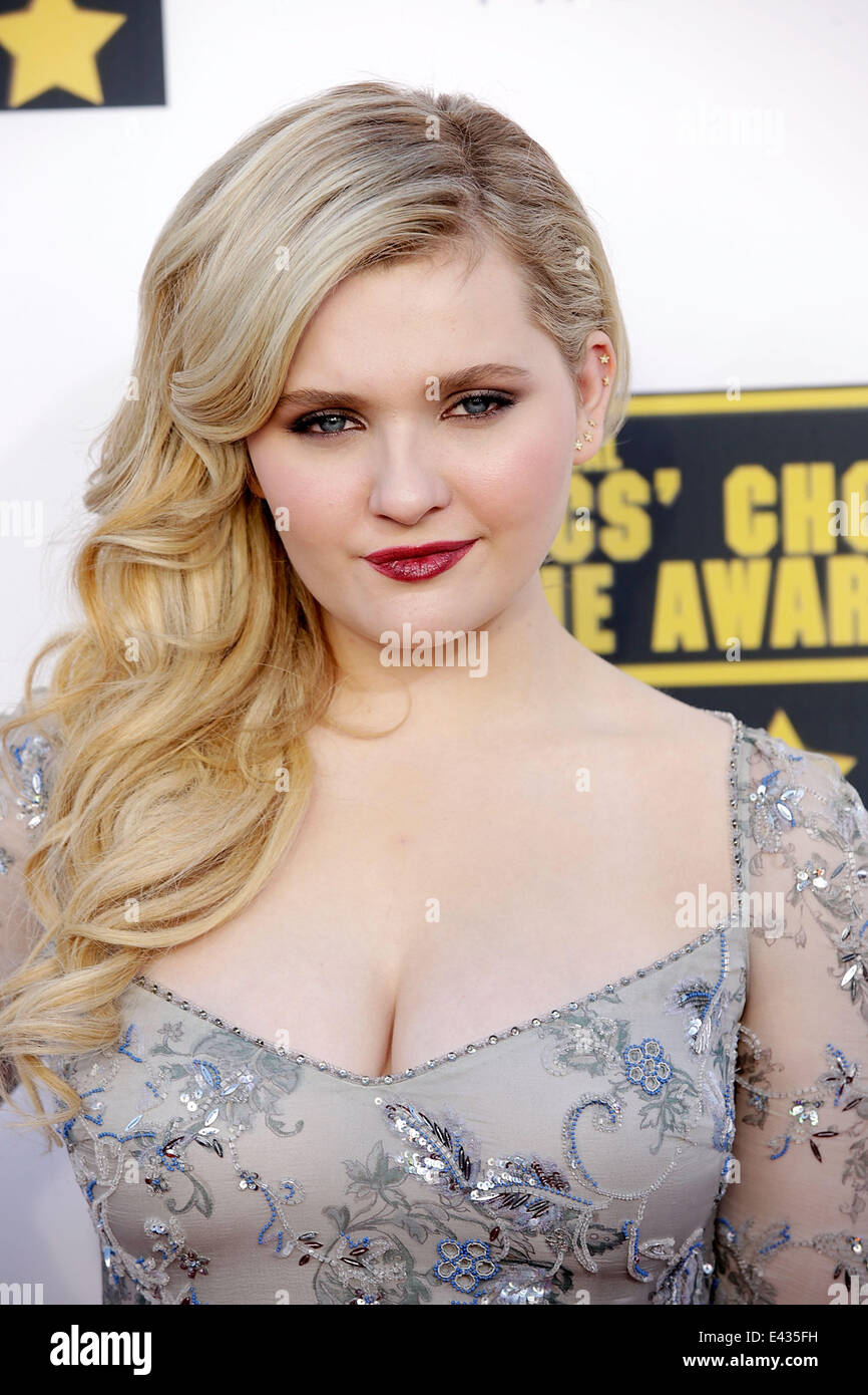 The 19th Annual Critics' Choice Awards at The Barker Hangar - Arrivals Featuring: Abigail ...