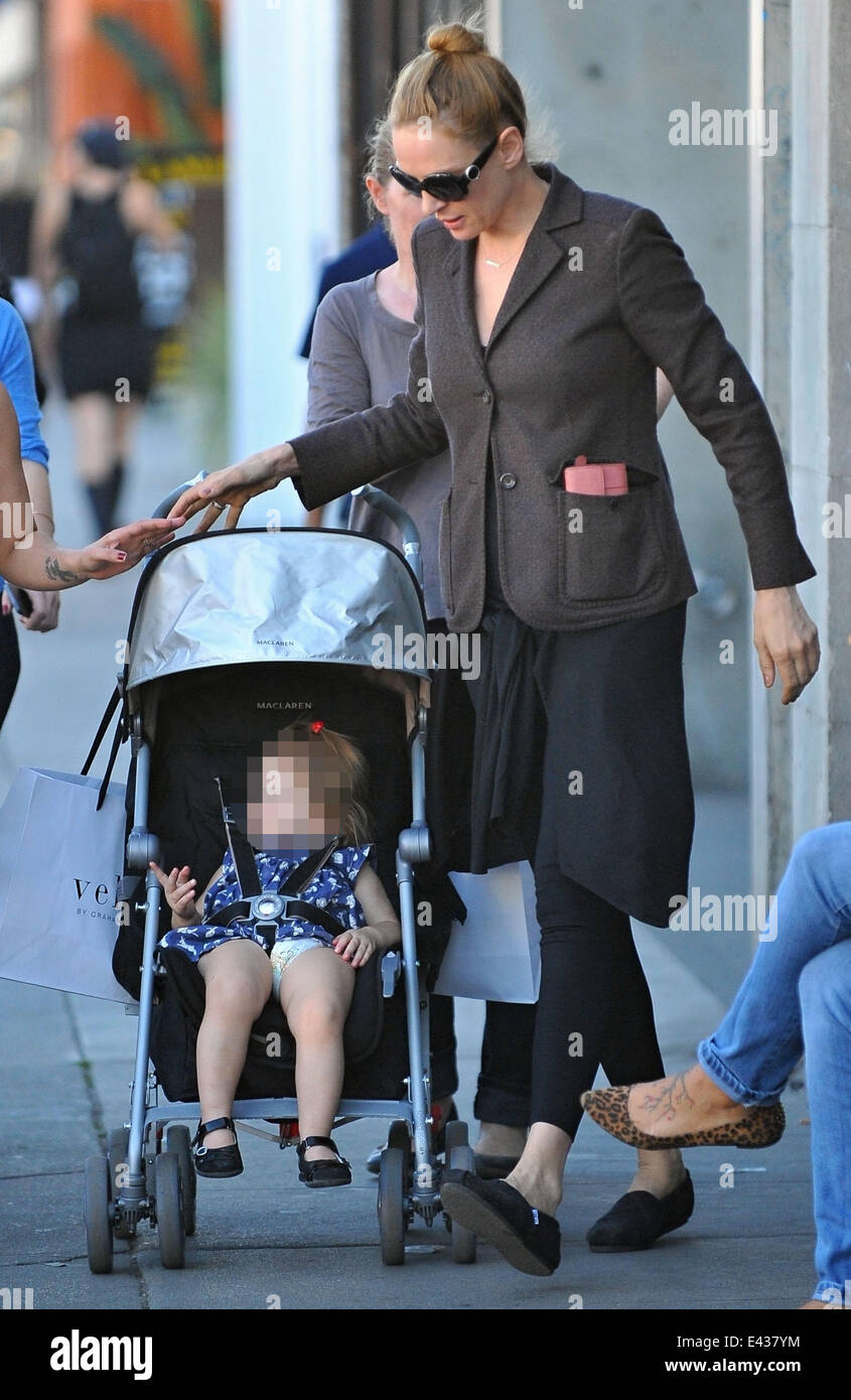 Uma Thurman with her daughter Luna goes shopping in Venice Featuring ...