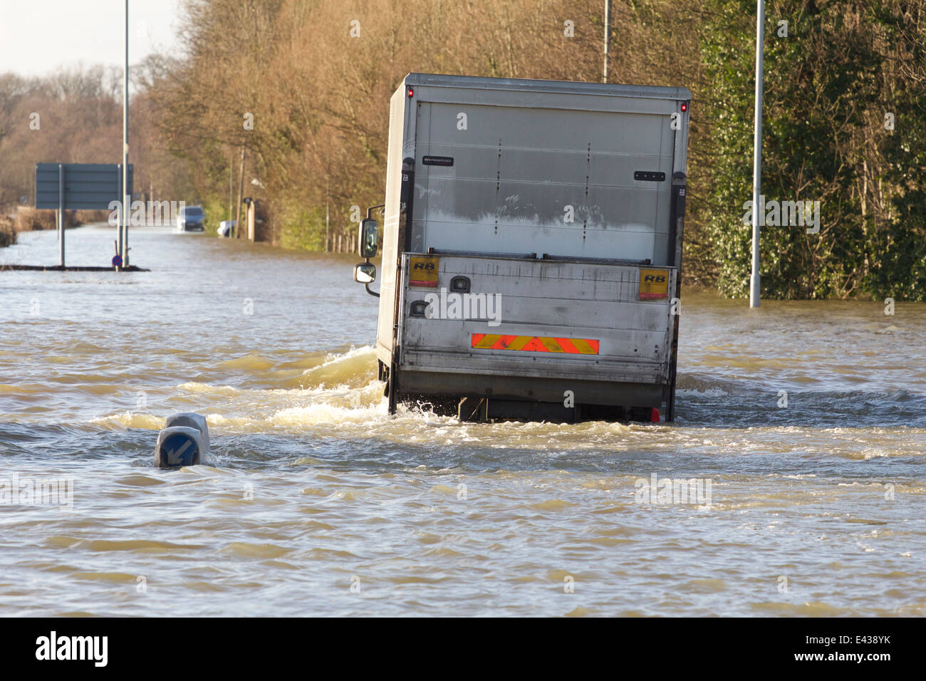 Flooding in uk hi-res stock photography and images - Alamy