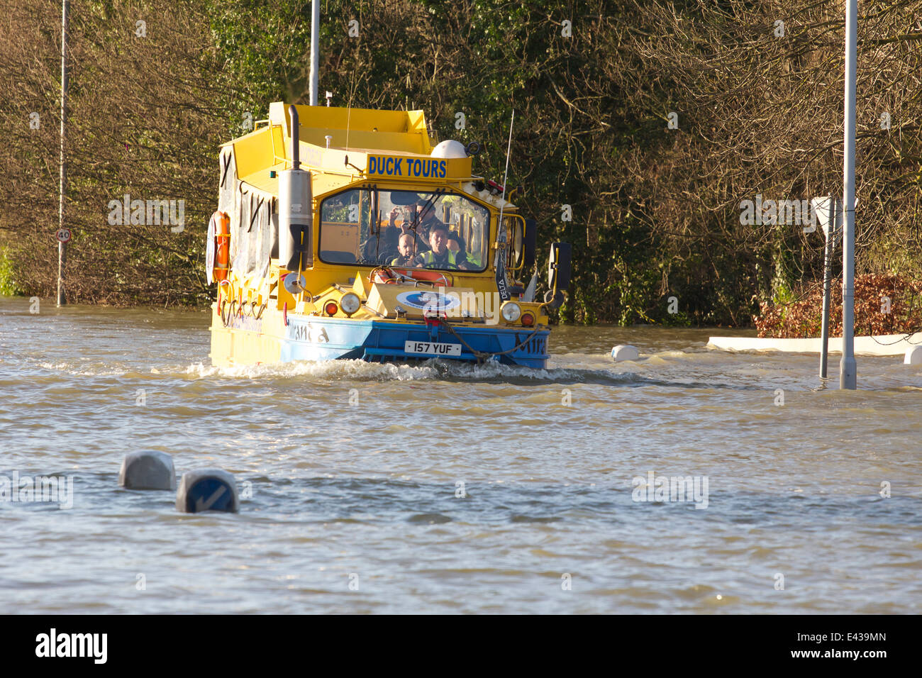 Bus floods hi-res stock photography and images - Alamy
