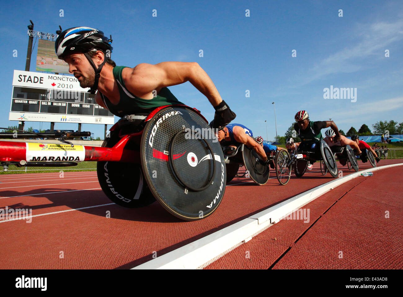 Wheelchair track and field hi-res stock photography and images - Alamy