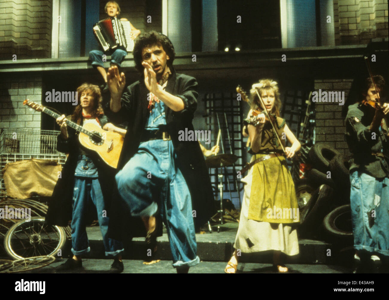 Kevin rowland dexys midnight runners hi-res stock photography and ...