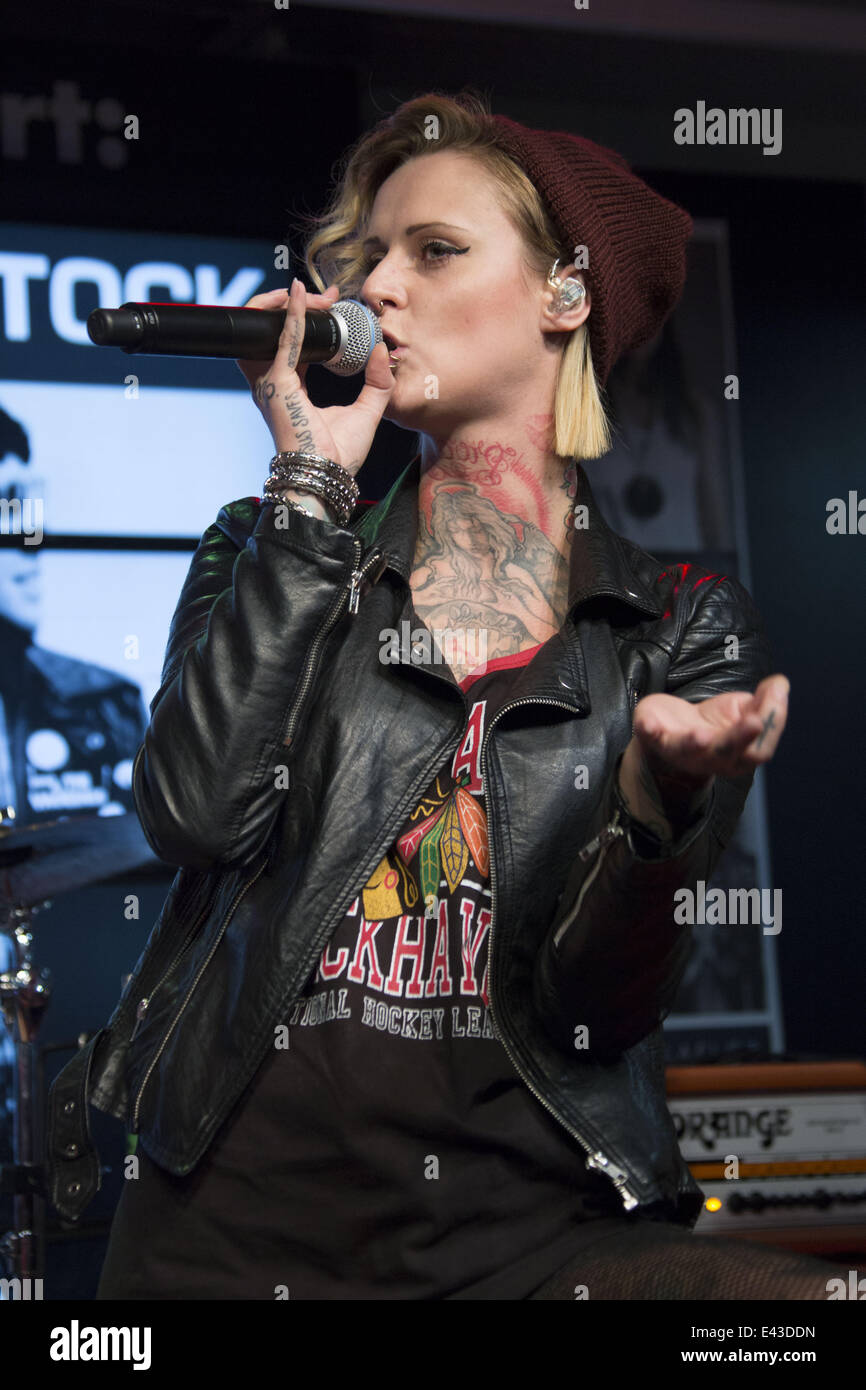 Jennifer Rostock signing autographs for fans at Saturn Hamburg-Altstadt ...