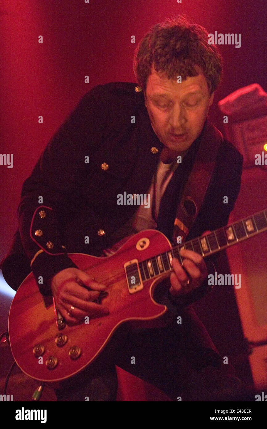 Travis perform a headlining gig at Barrowland Ballroom. This was the ...